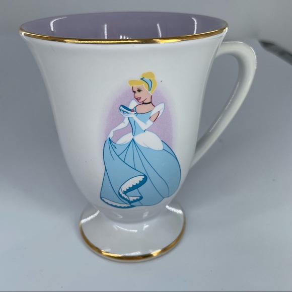 Disney | Kitchen | Vintage Disney Store Set Of 4 Footed Pedestal ...